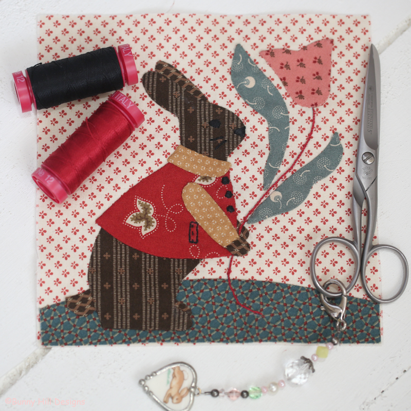 Moda Mondays: Sugar Plum Christmas by Anne Sutton – auribuzz